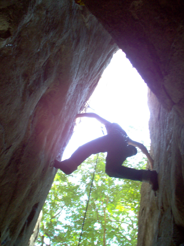 Tips and techniques on how to climb chimneys - Outdoor Revival