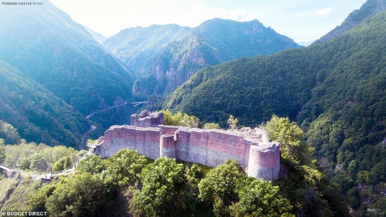 How They Would Have looked: 7 Ruined Castles Across Europe ...